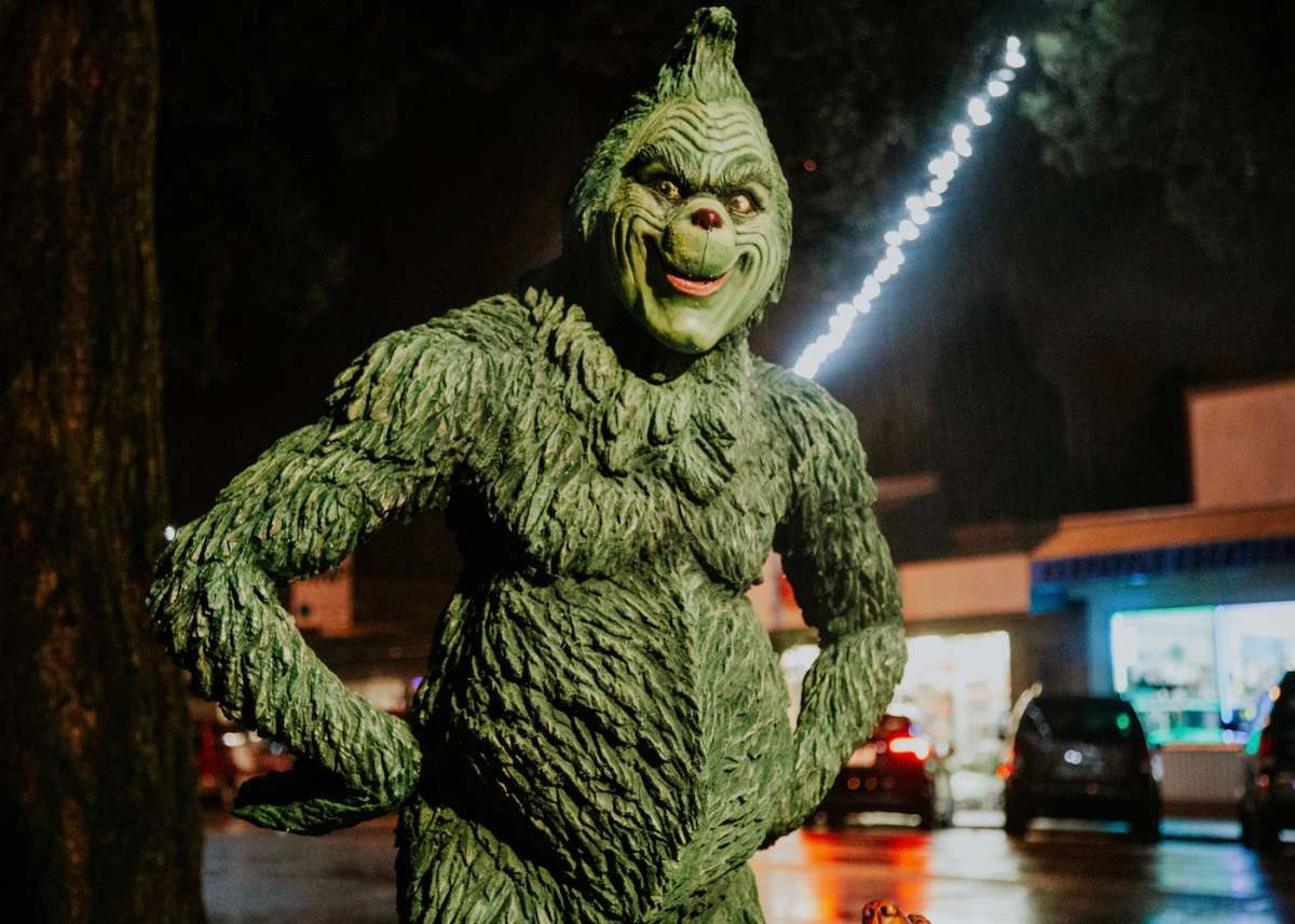 The Grinch Makes His Return - Tourism Hope Cascades and Canyons - BC ...